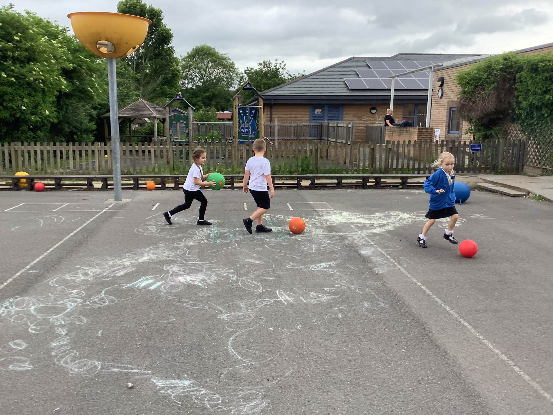 Westbury Infant School and Resource Base - Beep beep!